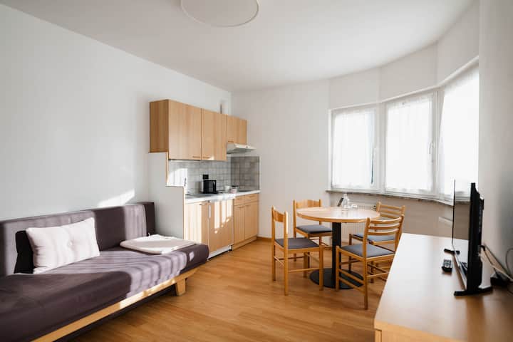 Bright Two-room Apartment With Balcony - Brixen