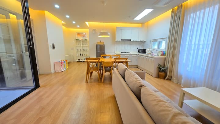 Maison De Claire(the House Where The Light Dwells) - Seoul Incheon Airport (ICN)