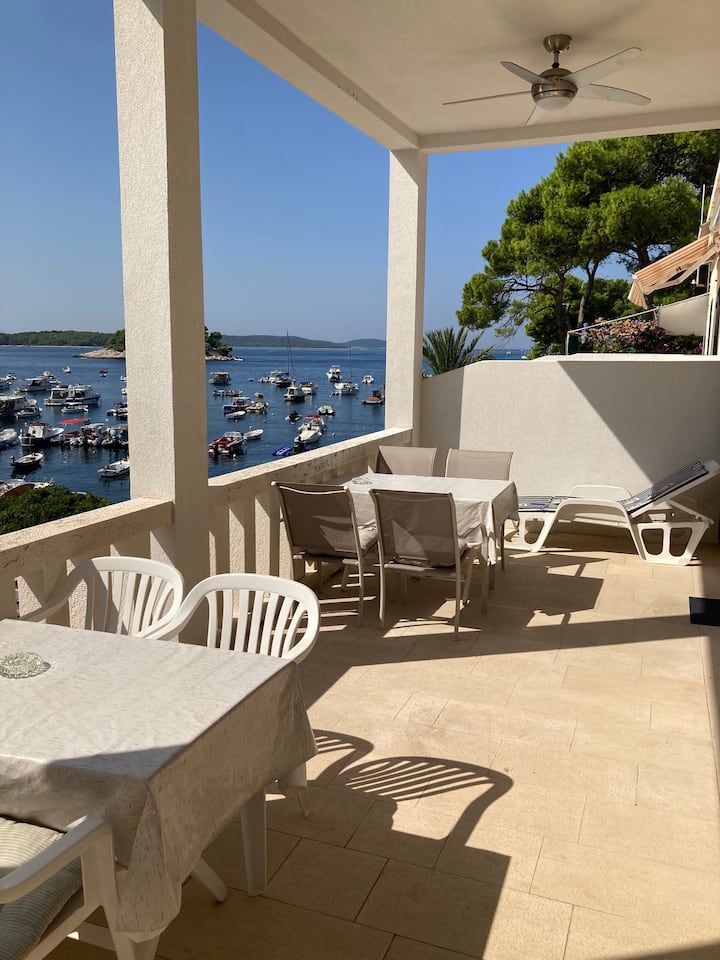 Hvar - Apartment By The Sea 2 - Hvar