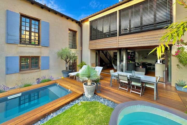 Maison Centre-ville Avec Piscine à 2 Pas De Lyon - Lyon