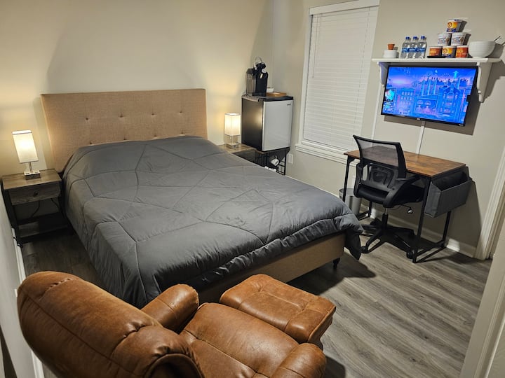 Road Warrior Haven! - Raleigh, NC