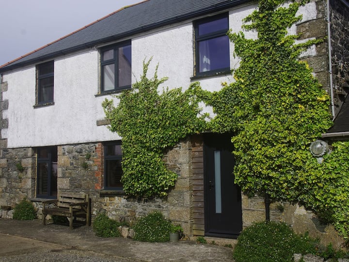 The Bower,  Menifters,  Porthallow,  Helston - Coverack