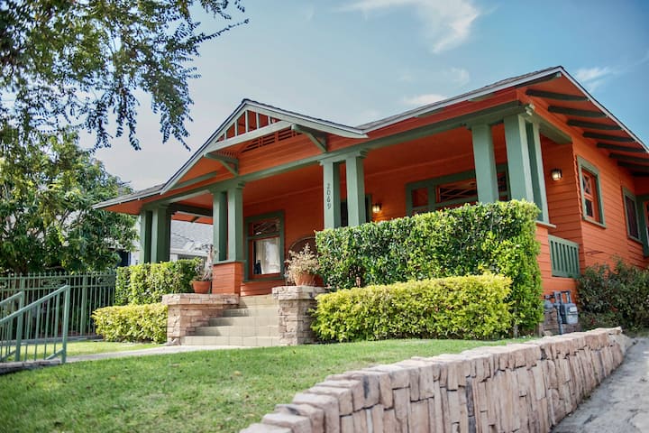 Vintage Craftsman: Close To Usc/museums & Dtla - Skid Row - Los Angeles