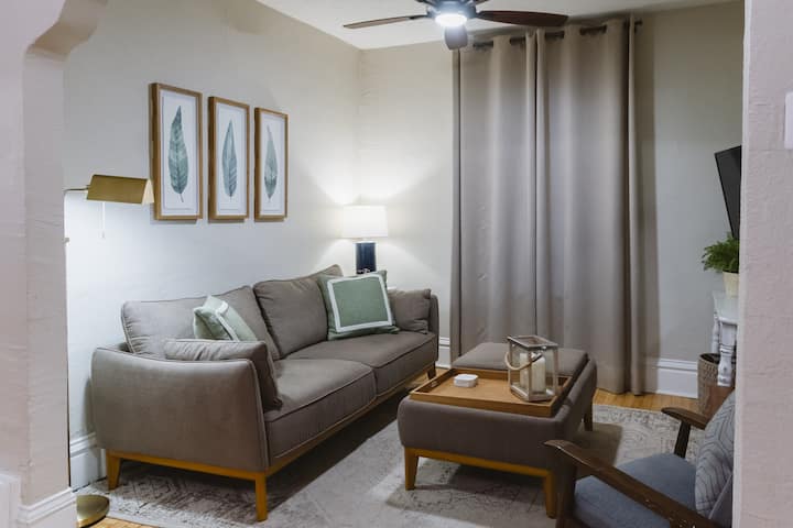 Ideal Mpls Home | Modern | Close To Everything - Target Center