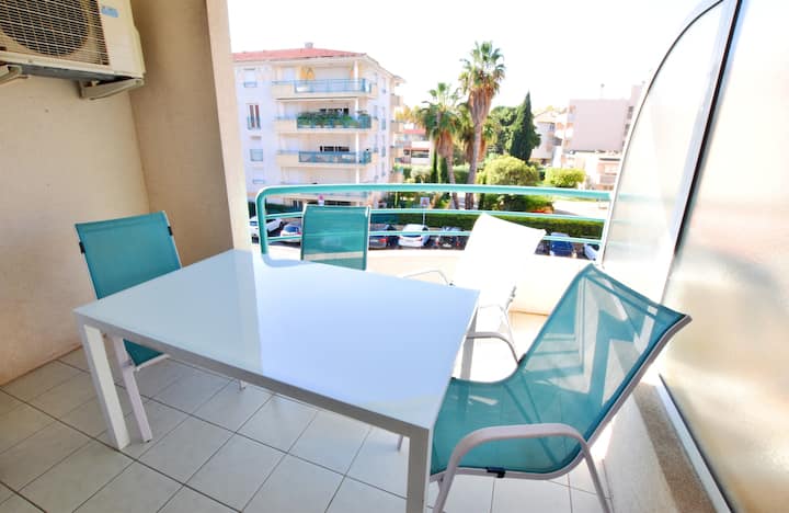 F2 à Port Frejus, Plage, Piscine Sur Place - Fréjus