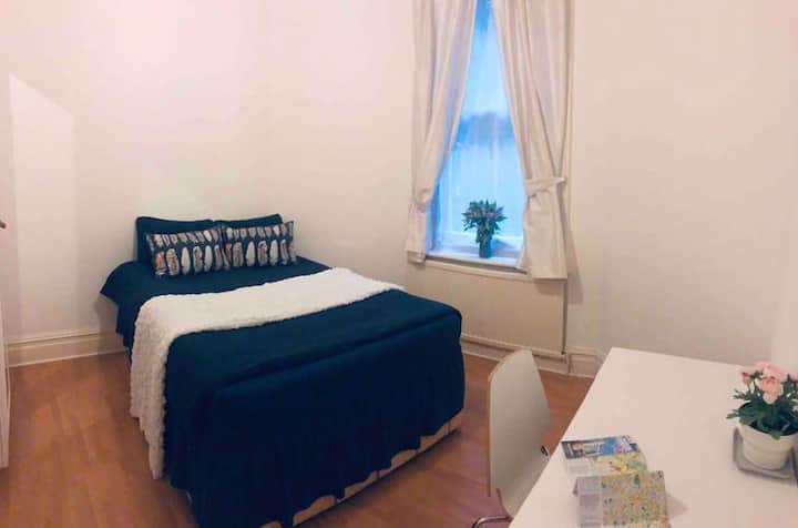 Superhost | 7-mins From Paddington & Warwick Ave - Marylebone