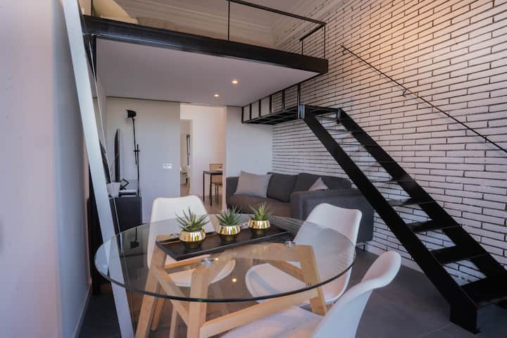 Bright Hideaway In Uptown Area, Perfect To Relax - Rubí