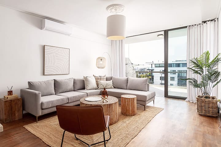 Fresh Upgrades In The Heart Of Green Point - Le Cap