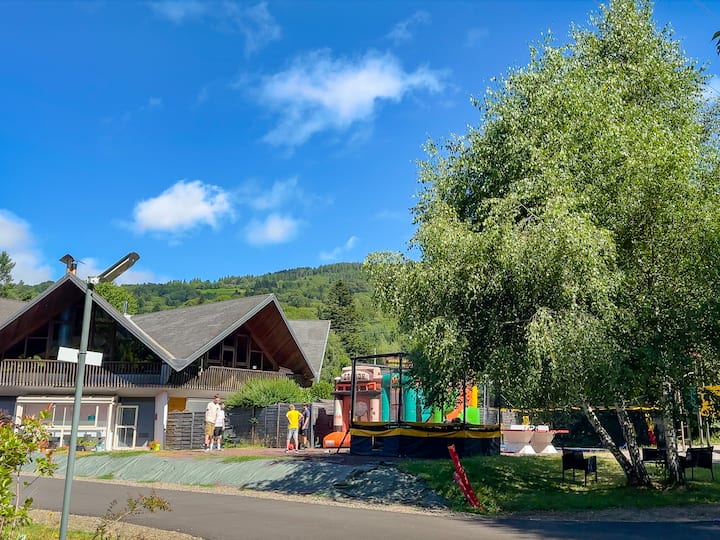 Mobil-home Au Calme Tout Confort Toutes Saisons - Mont-Dore