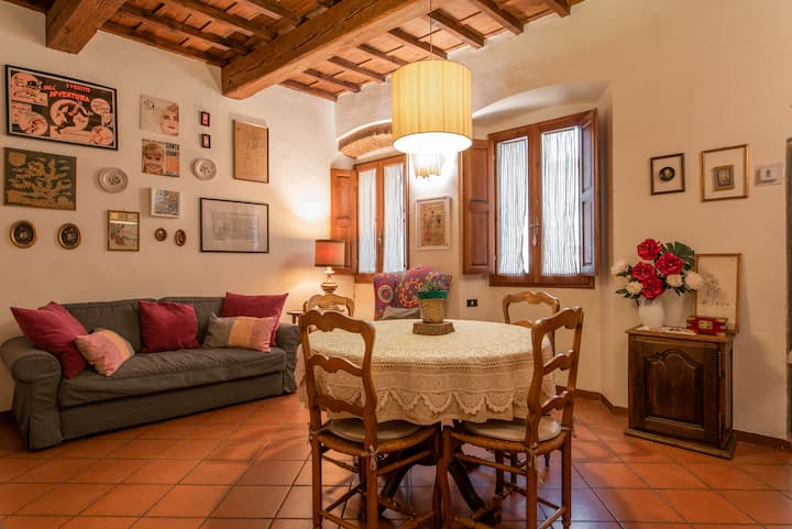 In Town, Charming Florentine Home San Lorenzo Area - Firenze