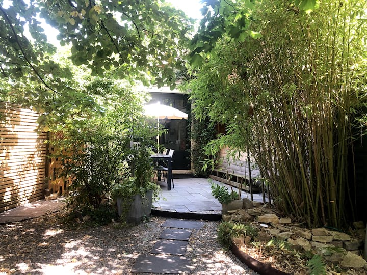 Atelier D Artiste, Piano Et Jardin, Proche Centre - Dijon