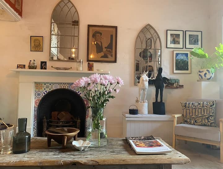 Heart Of Bohemian Kings Cross - Hyde Park Barracks, Sydney