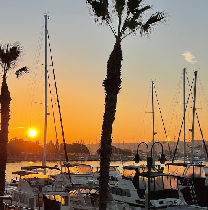 Beautiful’ Bedroom Water-views @Marinadelrey - Santa Monica