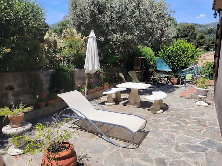Studio Calme, Grande Terrasse, Rez De Jardin Villa - Toulon