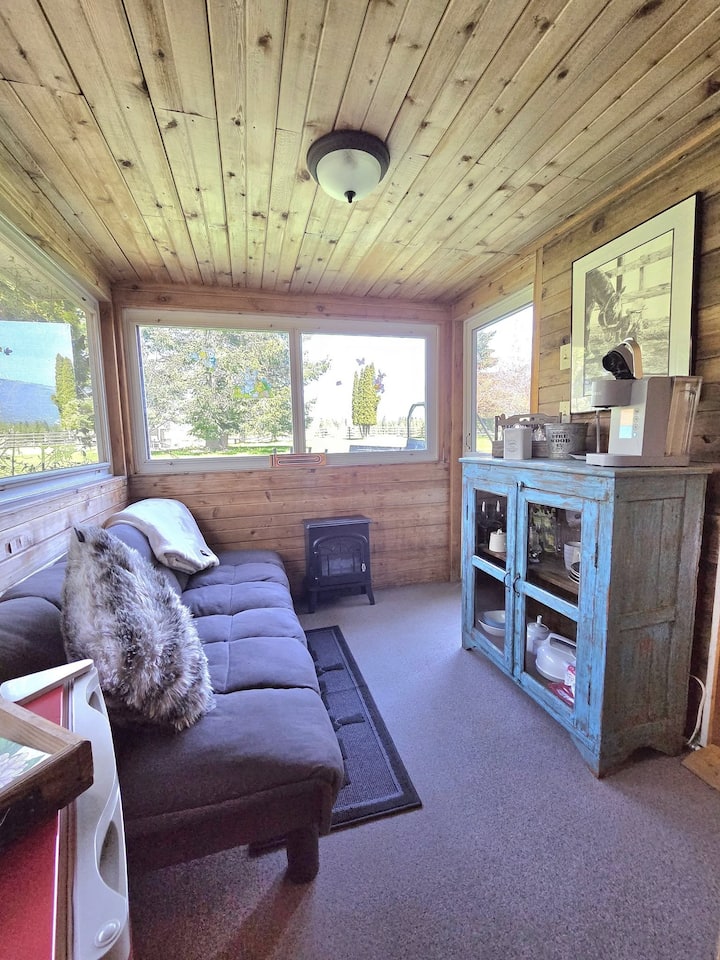 Violet Creek Cottage - Enderby