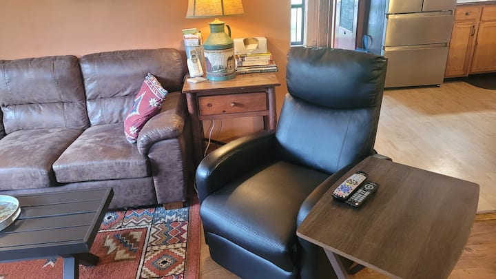 Private Riverfront On 6 Acres, Swim, Fish, Relax - Corinth, VT