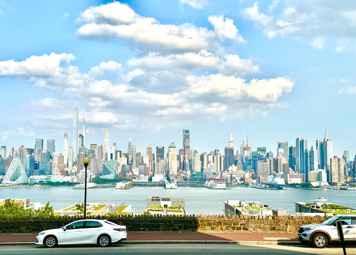 Just Minutes From Nyc: Stunning 1-bedroom Suite - Hoboken, NJ