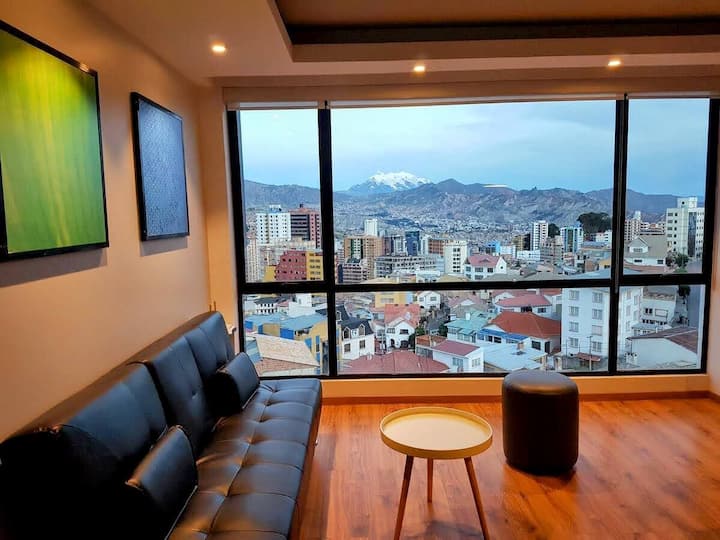 Wow, Stylish Apartment With Amazing City View - Bolivia