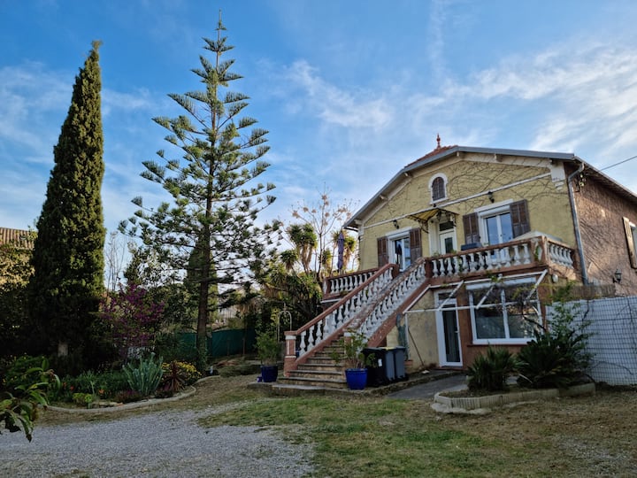 T4 Familial Rénové, Jardin Et Mer à Proximité - Saint-Mandrier-sur-Mer