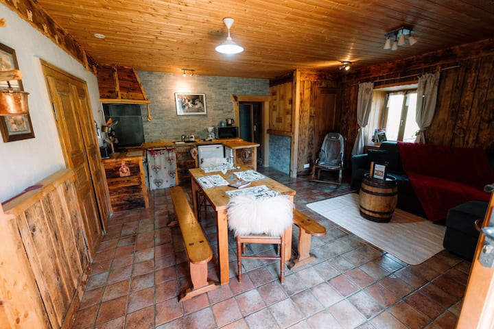 Gîte De L'abondance - La Ferme Du Petit Mont - Thonon-les-Bains