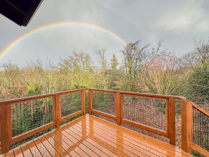 Private Studio Retreat Overlooking Ravenna Park - Seattle