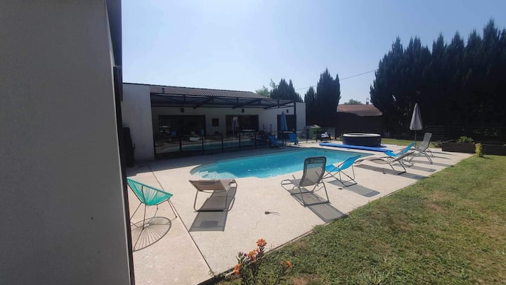 Villa Avec Piscine - Eauze