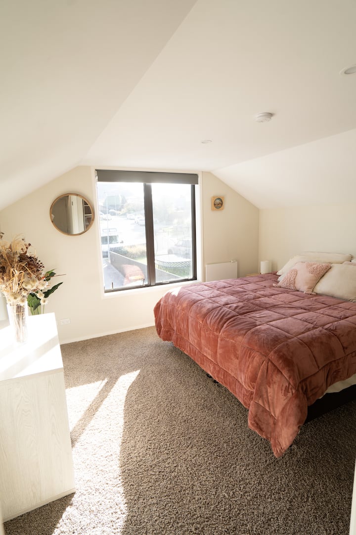 Comfort & Convenience In Queenstown - 皇后鎮