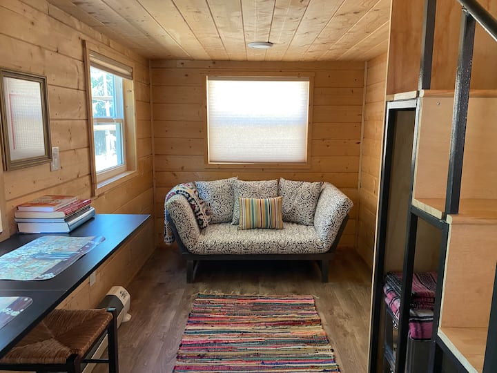 Peaceful Tiny House Retreat, Near Nevada City - Rollins Lake, Grass Valley