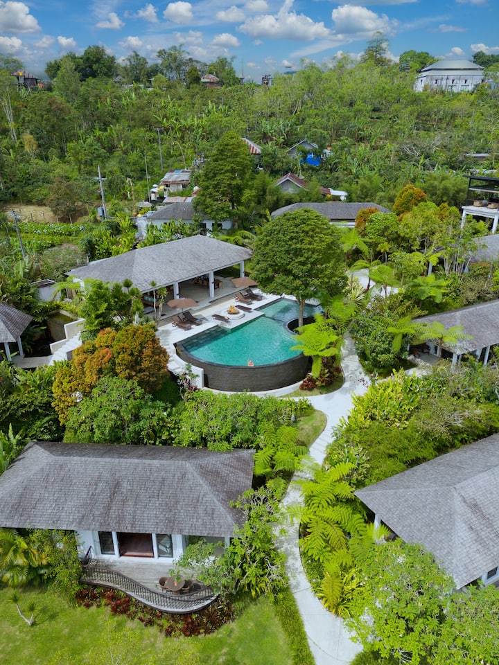 A Luxury Mountain Retreat In North Bali - Munduk