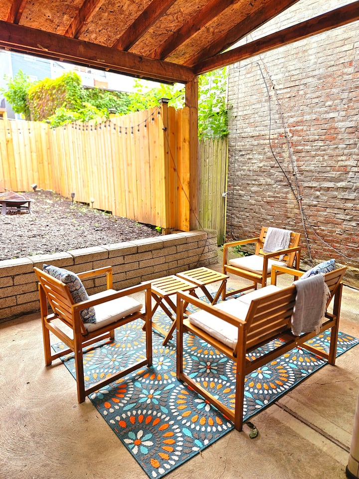 Vibrant Lawrenceville-artsy, Cozy, Fully Appointed - Forest Hills, PA