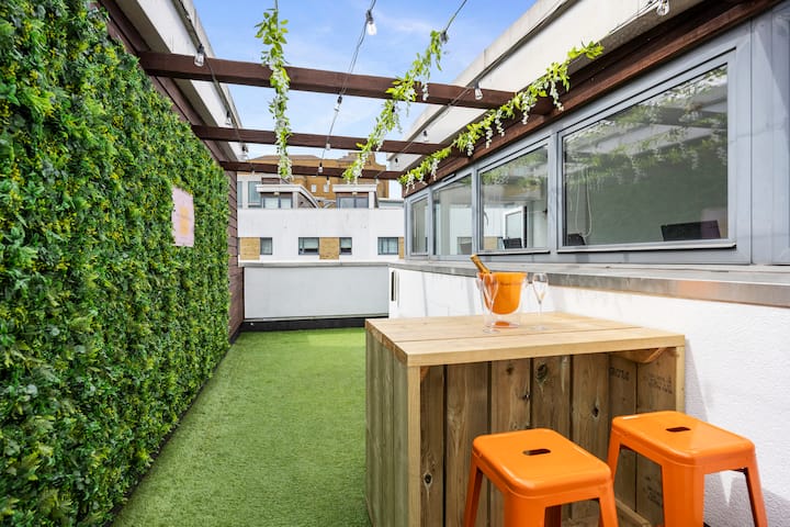 Big Beach Boutique; Champagne Bar & Roof Terrace! - Brighton