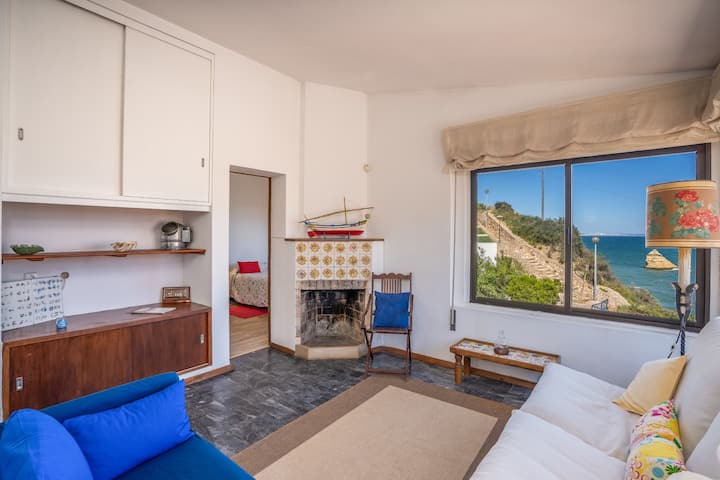 Charming Old Seafront Terrace Apartment - Lagos