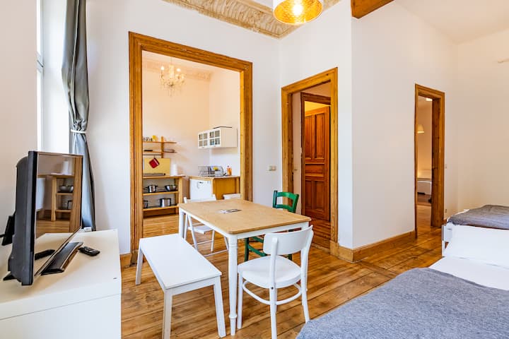 St. Pauli 1 - Hamburg Airport (HAM)