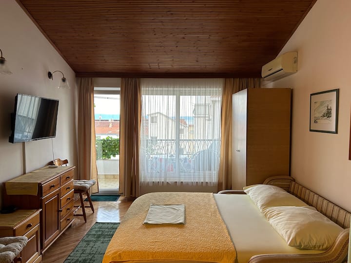 Apartment 4+1 Denis - Brela