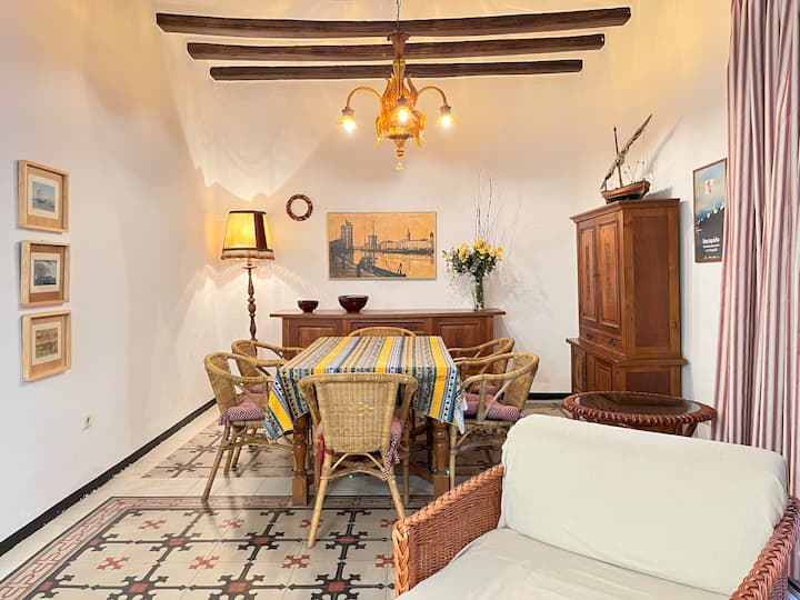 Apartament Centre Històric 1r Pis:  Platja A 2 Min - Lloret de Mar