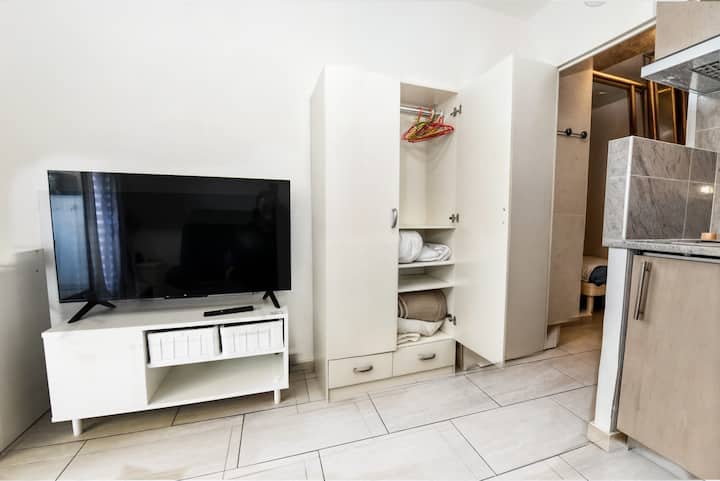 Appart Pour 1-2 Persones à 5min à Pied Du Festival - ibis Cannes Centre