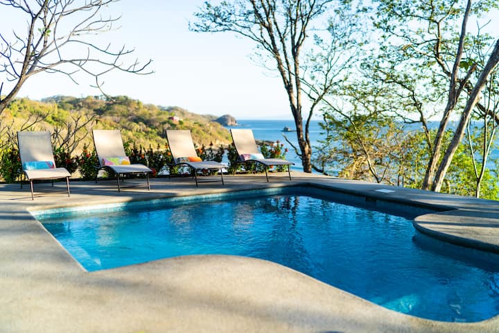 Right On Maderas, Fibre Optic, Ac, Sleeping 11 - Nicaragua