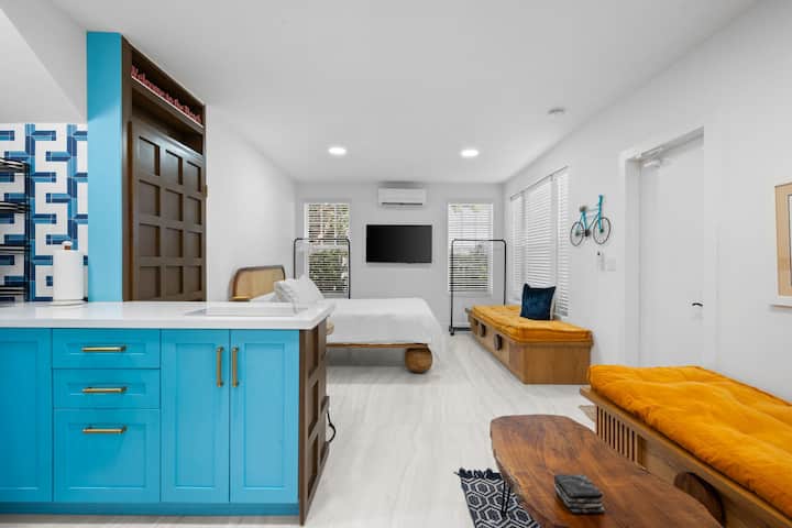 Home Away From Home - Miami Beach, FL