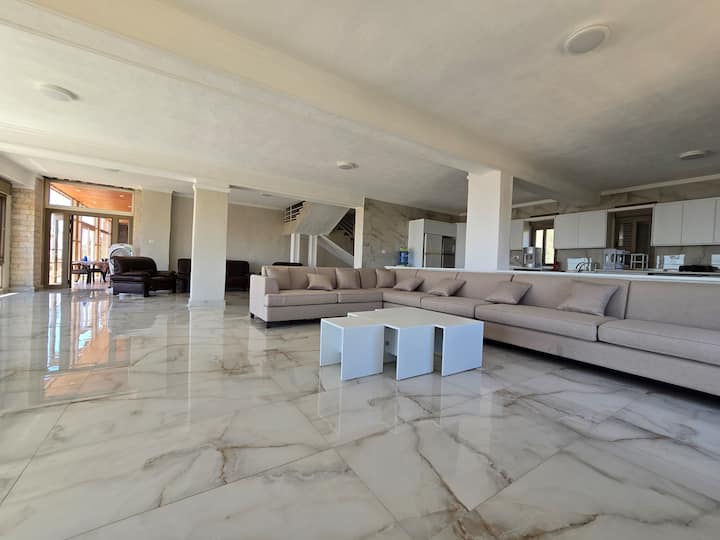 Nature Embraced 3 Bedroom Luxurious Villa - Amman