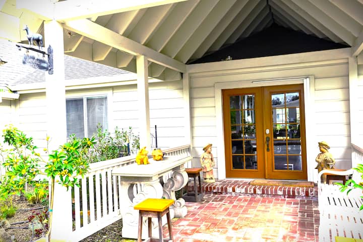 Napa Farmhouse Inn - Calistoga, CA