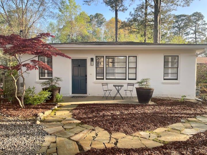 Historic Roswell One (1) Bedroom Charmer - Roswell, GA