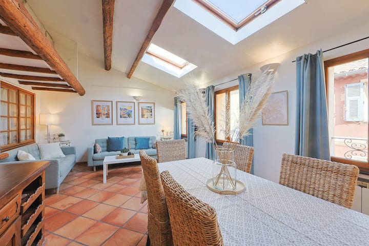 Charming, Spacious 3-bed In The Heart Of Old Nice - Nice