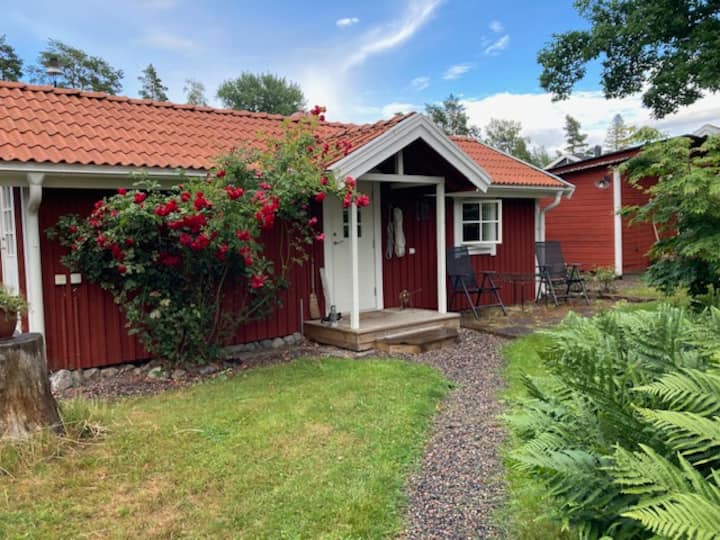 Gränsö, Gäststuga I Naturreservatet. - Västervik