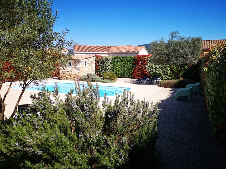 Villa 4* Piscine Privée Centre Vallon à Pieds - Vallon-Pont-d'Arc