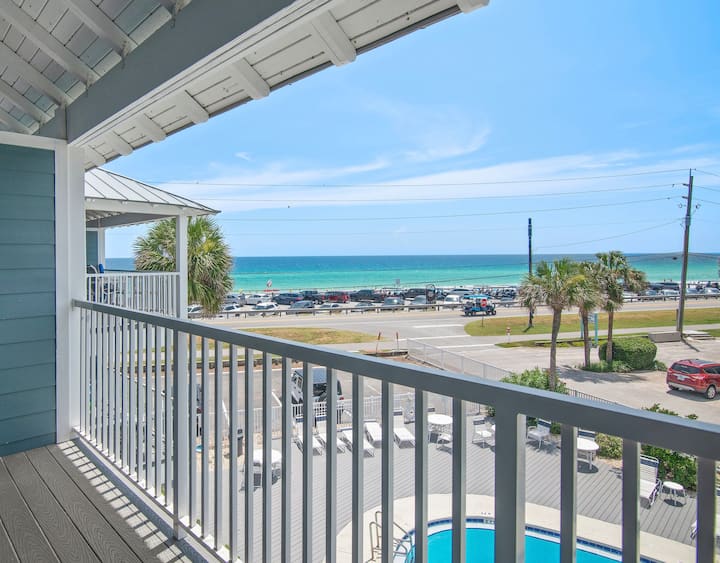 Condo With An Amazing View, Newly Remodeled! - Miramar Beach