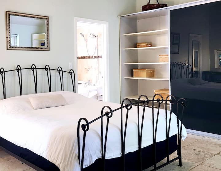 Morningside Miami Retreat - Miami, FL