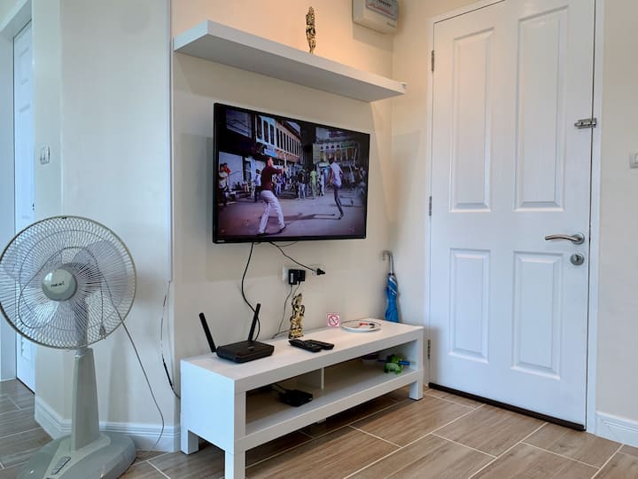 Gypsy Girl - One Bedroom Condo On The 7th Floor - Phuket