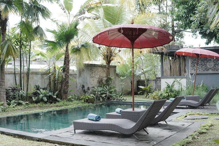 Antique Sentana Villa Ubud - Bali