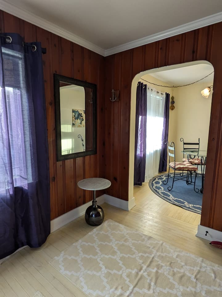 1914 Carriage House At Lake - Portage, MI