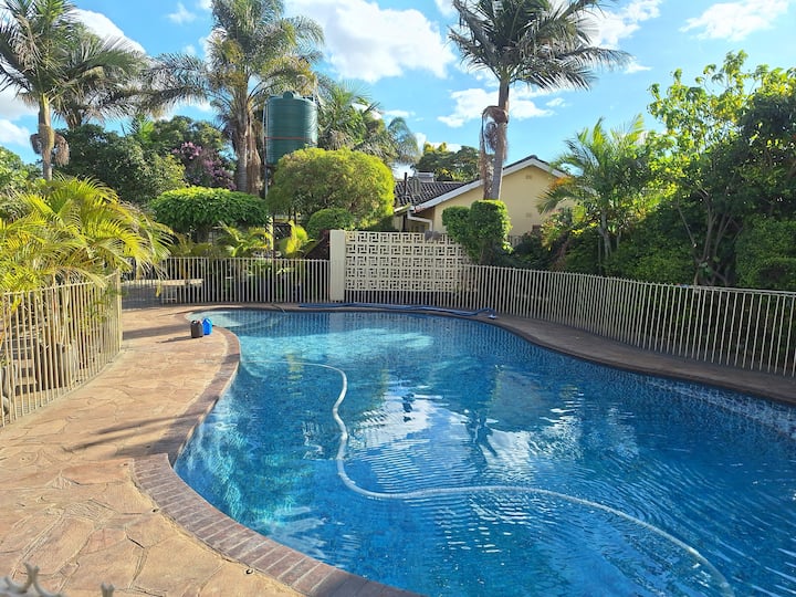 Ashley's  Guest  Cottage - Harare
